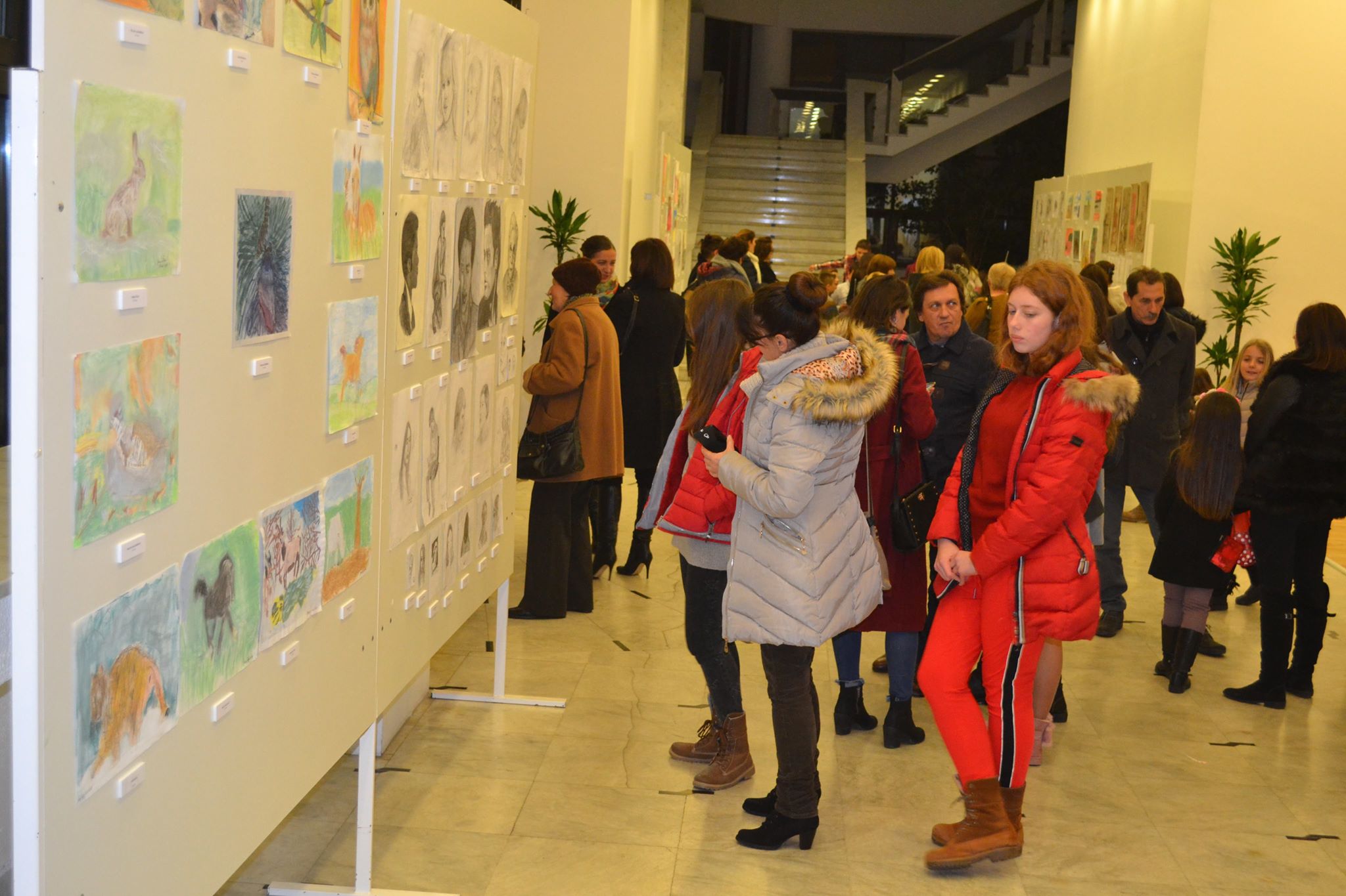 PORTO MONTENEGRO: Izložba Kreativnog centra Tivat - Montenegro magazin